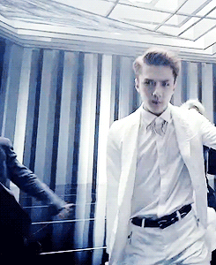 GIF sehun - animated GIF on GIFER