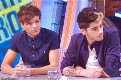Larry GIF - Find on GIFER