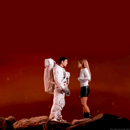 The man from jupiter GIF - Find on GIFER