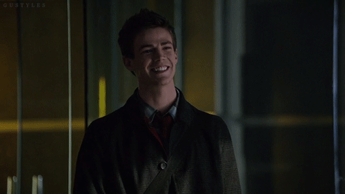 Barry allen GIF - Find on GIFER