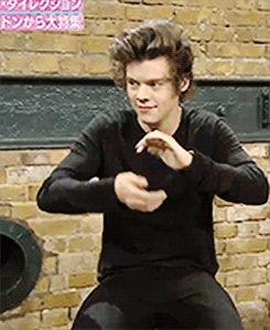 Harry hs GIF - Find on GIFER