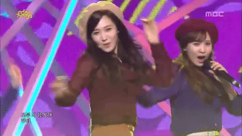 Snsd Yuri Dancing Gif