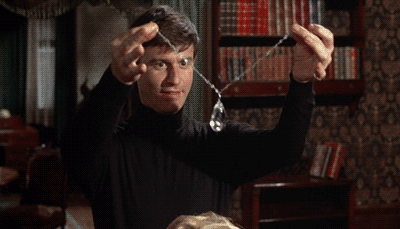 GIF will grace roddy mcdowall horror - GIF animado en GIFER