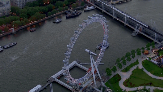 London GIF - Find on GIFER