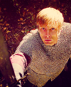 The sword in the stone GIF - Auf GIFER suchen