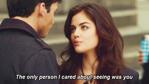 Pretty little liars pll lucy hale GIF - Find on GIFER