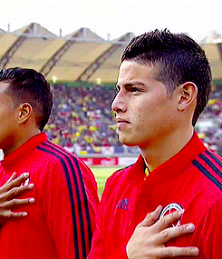 GIF images bad tour - animated GIF on GIFER