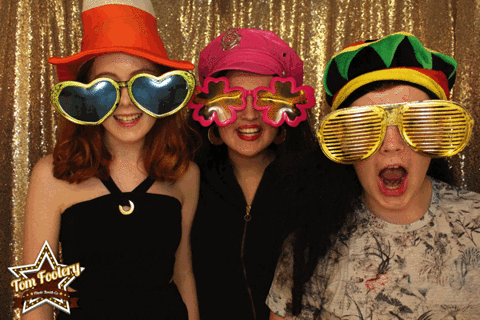 Fun party birthday GIF - Find on GIFER