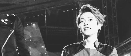 Xiumin GIF - Find on GIFER