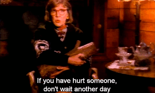 Twin peaks log lady GIF - Find on GIFER