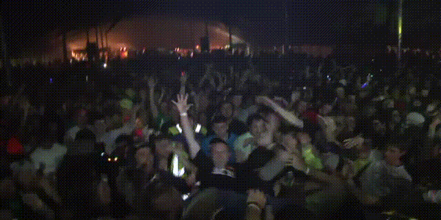 Fail crowd surf GIF - Find on GIFER