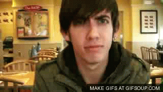 Kevin mchale GIF - Encontrar em GIFER