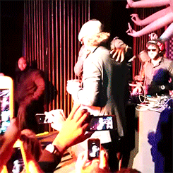 Leonardo dicaprio GIF - Find on GIFER
