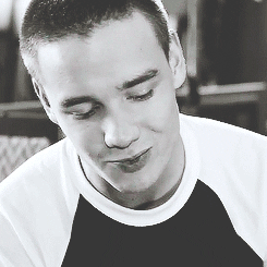 GIF liam - animated GIF on GIFER