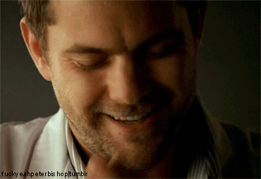 Joshua jackson GIF - Find on GIFER