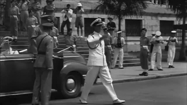 Documentary GIF - Find on GIFER