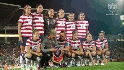 Soccer women team GIF - Find on GIFER