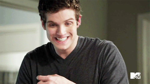 GIF smiling - animated GIF on GIFER