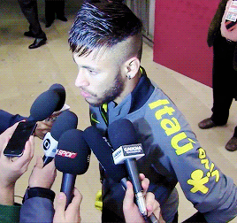 Football soccer interview GIF - Find on GIFER