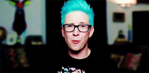 Blue hair GIF - Find on GIFER