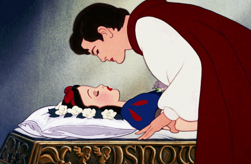 GIF snow white - animated GIF on GIFER