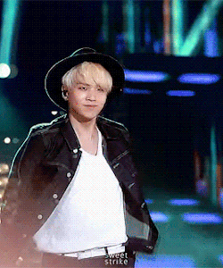 GIF cute boy - animated GIF on GIFER