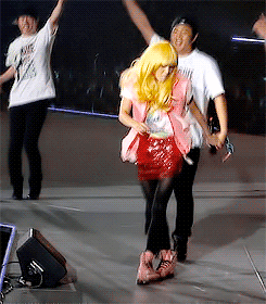 My first GIF - Find on GIFER