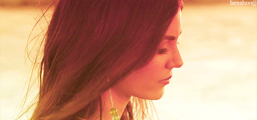 GIF victoria justice service - animated GIF on GIFER