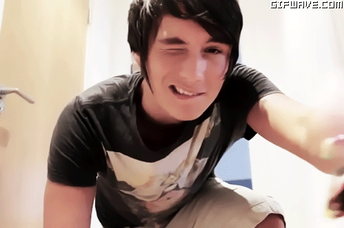 GIF youtuber - animated GIF on GIFER