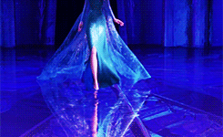 Elsa GIF - Find on GIFER