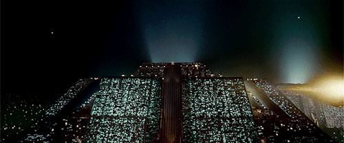 Blade runner GIF - Find on GIFER
