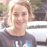 Shailene woodley GIF - Find on GIFER