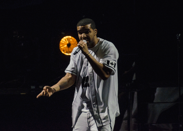 GIF rap singer drake - animated GIF on GIFER