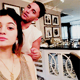 GIF kylie jenner hq - animated GIF on GIFER