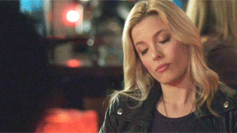 Community gillian jacobs britta perry GIF - Find on GIFER