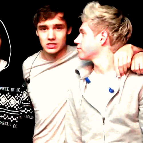 One direction GIF - Find on GIFER