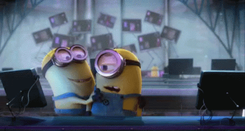 Love hug minions GIF - Find on GIFER