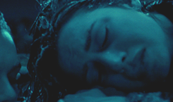 Titanic love cry GIF - Find on GIFER