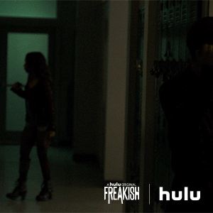 Horror scary hulu GIF - Find on GIFER