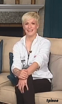 Queue uswnt megan rapinoe GIF - Find on GIFER