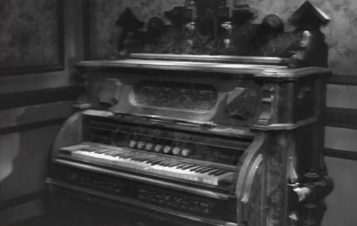 Maudit piano house on haunted hill GIF - Find on GIFER