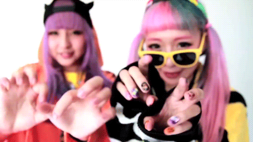 Pule hair GIF - Find on GIFER