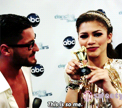 Zendaya zendaya coleman zendaya hunt GIF - Find on GIFER
