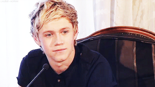 Niall Horan Lachend Gif 20 Hilarious GIFs From One Direction's "Best