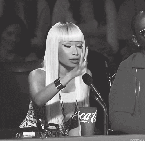 Gif De Nicki Minaj ídolo Americano Nicki Minaj Shrugs Hand GIF