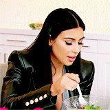 Kim kardashian kim kuwtk GIF - Find on GIFER