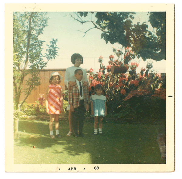 GIF vintage family photo - animated GIF on GIFER