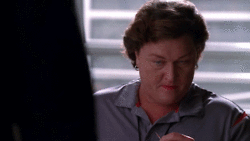 Glee h coach beiste shannon beiste GIF - Find on GIFER