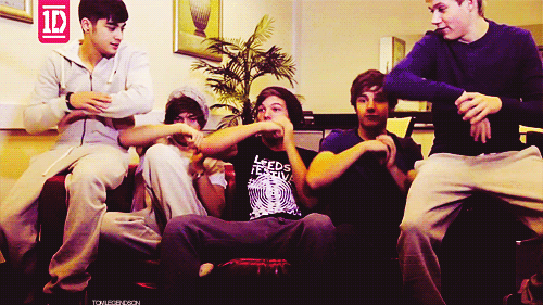 1d blog GIF - Find on GIFER