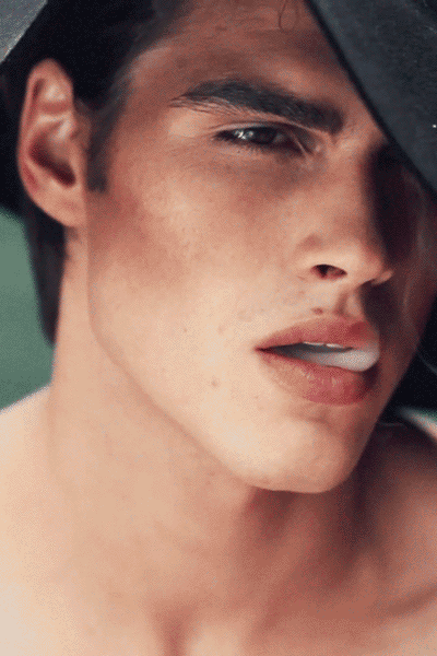 Simon Nessman Gif